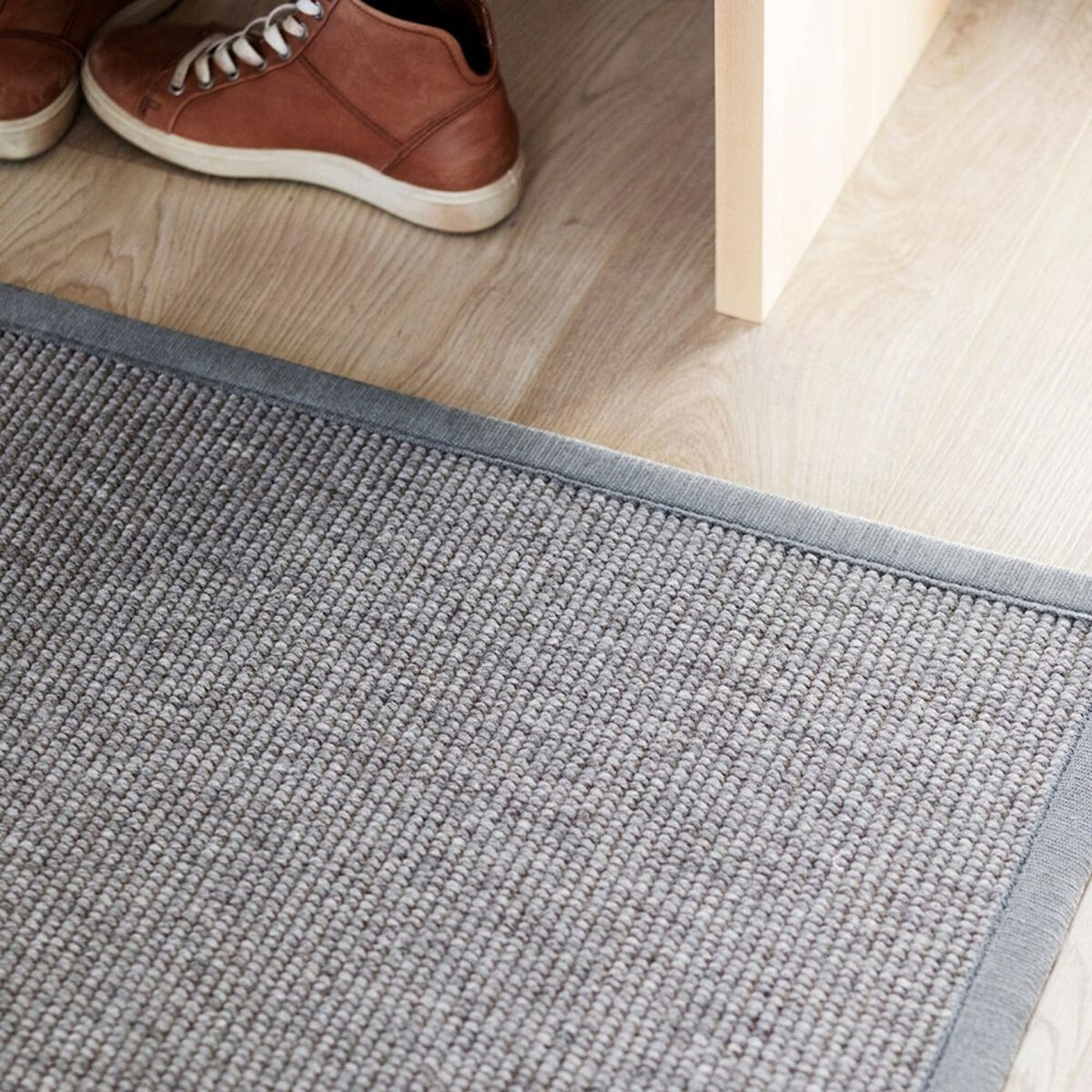 VM Carpet Esmeralda matto 160x230 cm harmaa - veke.fi
