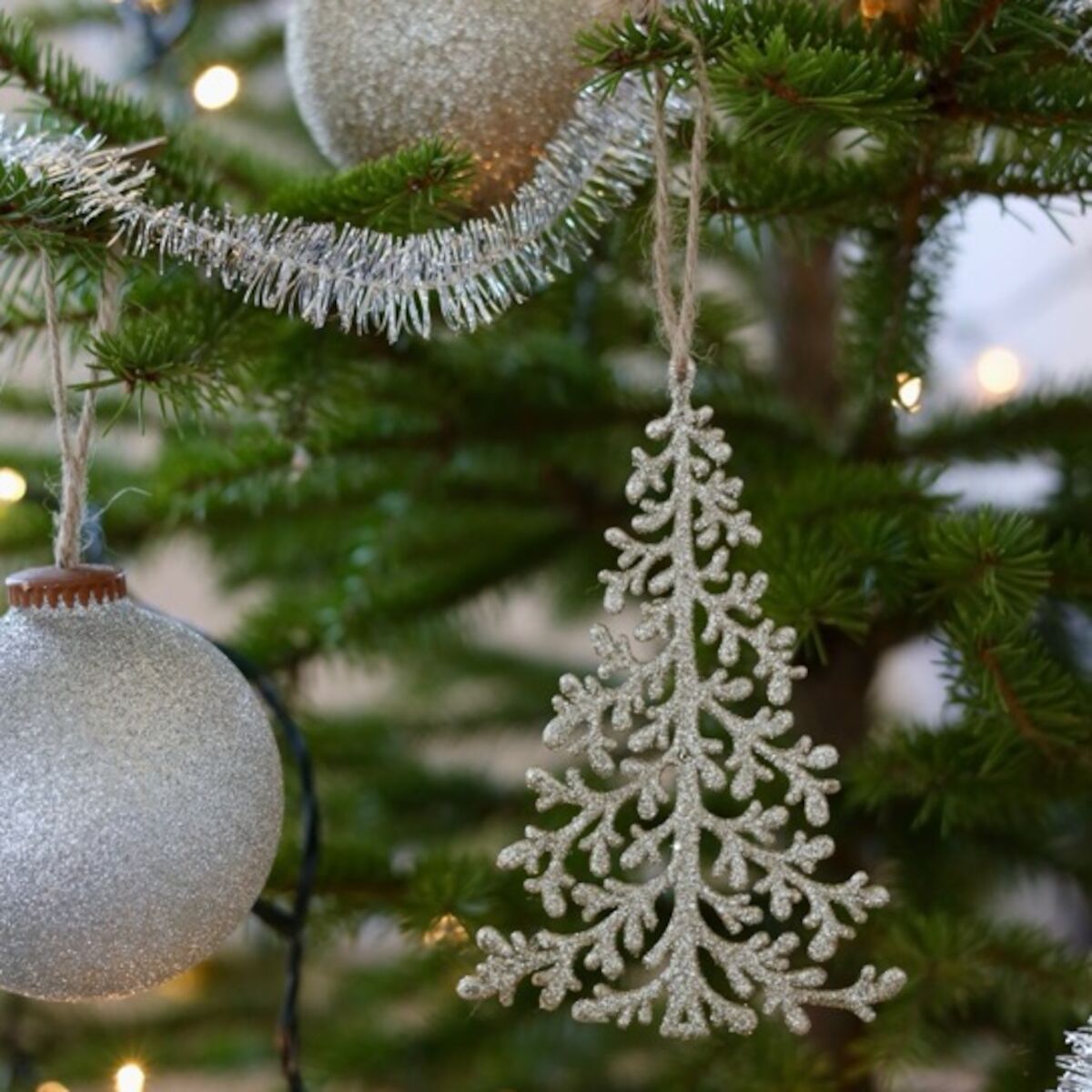 Weiste Eko kuusenkoriste kuusi hopea - veke.fi