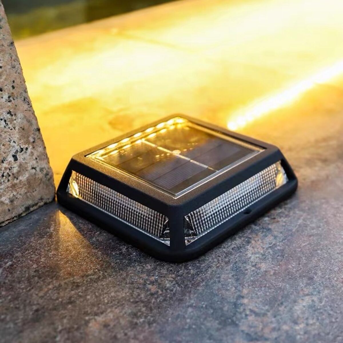 Tarmo Solar Terassivalaisin 1 W 30 lm IP65 - veke.fi